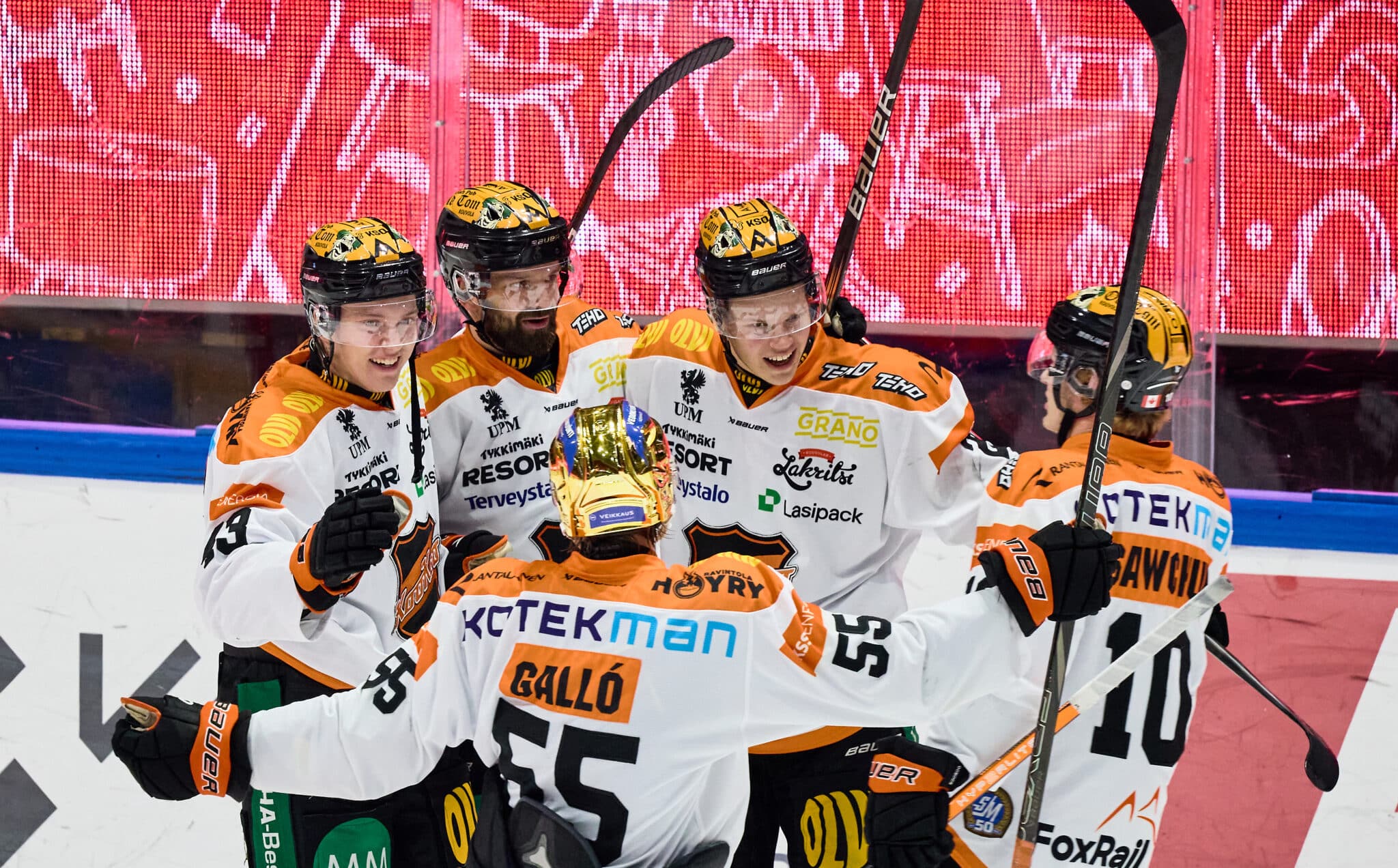 Valtteri Bottas paljastaa neuvotelleen muiden F1-tallien kanssa – ”Oli ...