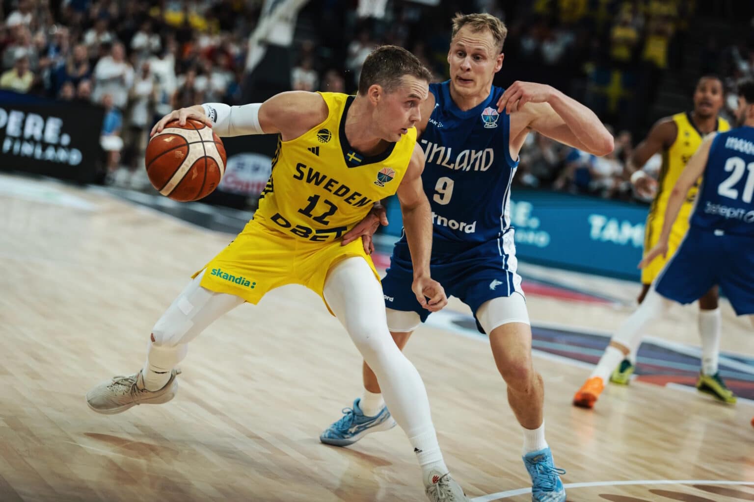 Susijengin kapteeni antoi omilleen sapiskaa – ”Jumalauta tämä kaveri ei ...