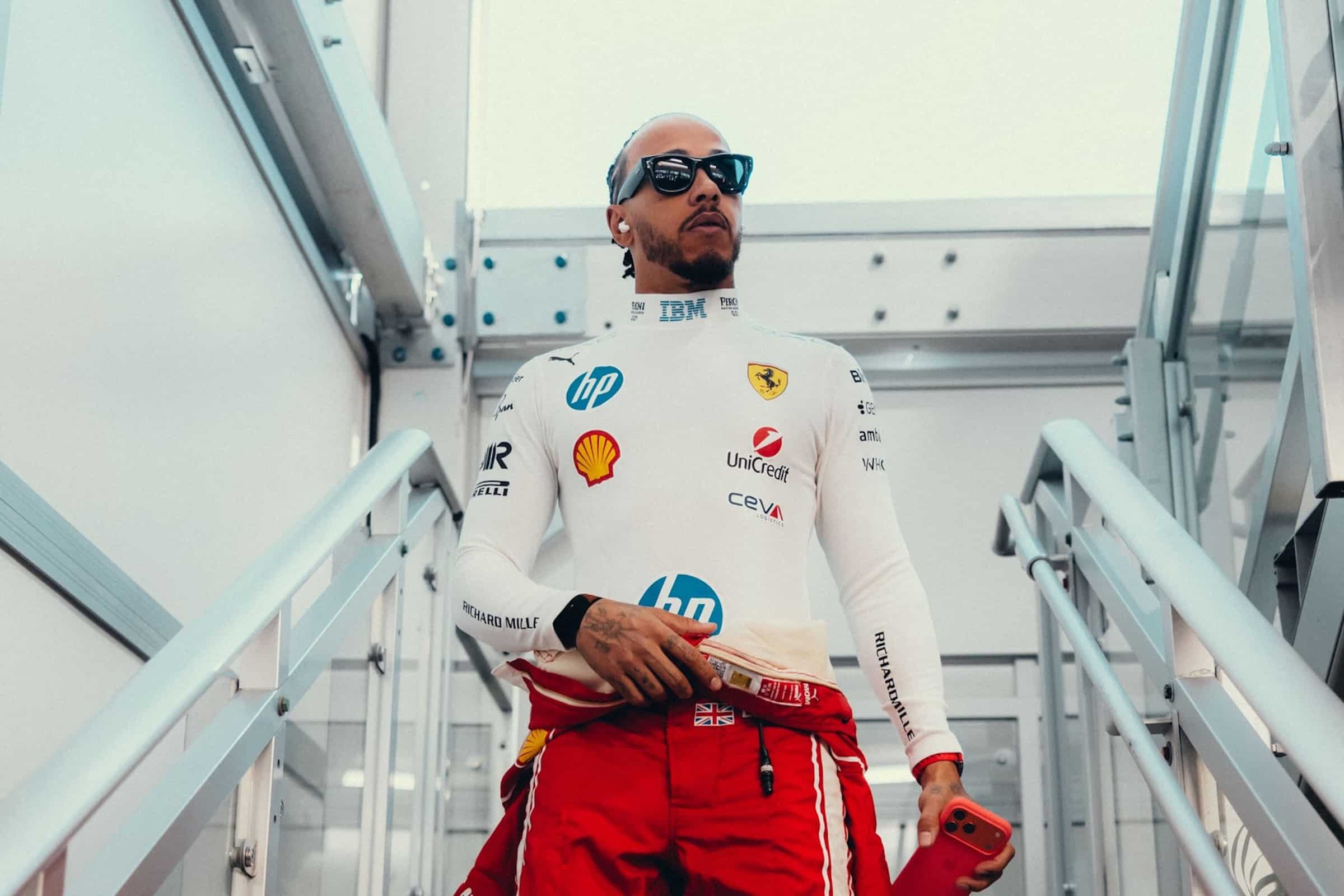 Lewis Hamilton teki yllättävän päätöksen Ferrarilla - tallin reaktio ...